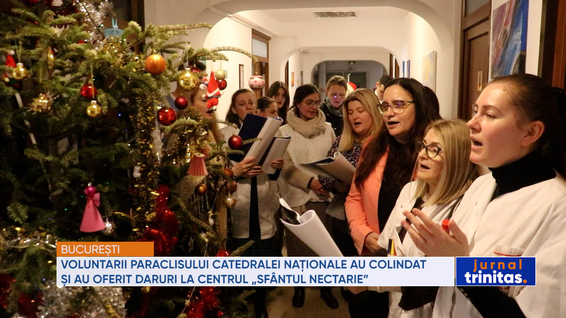 Voluntarii Paraclisului Catedralei Naționale au colindat și au oferit ...