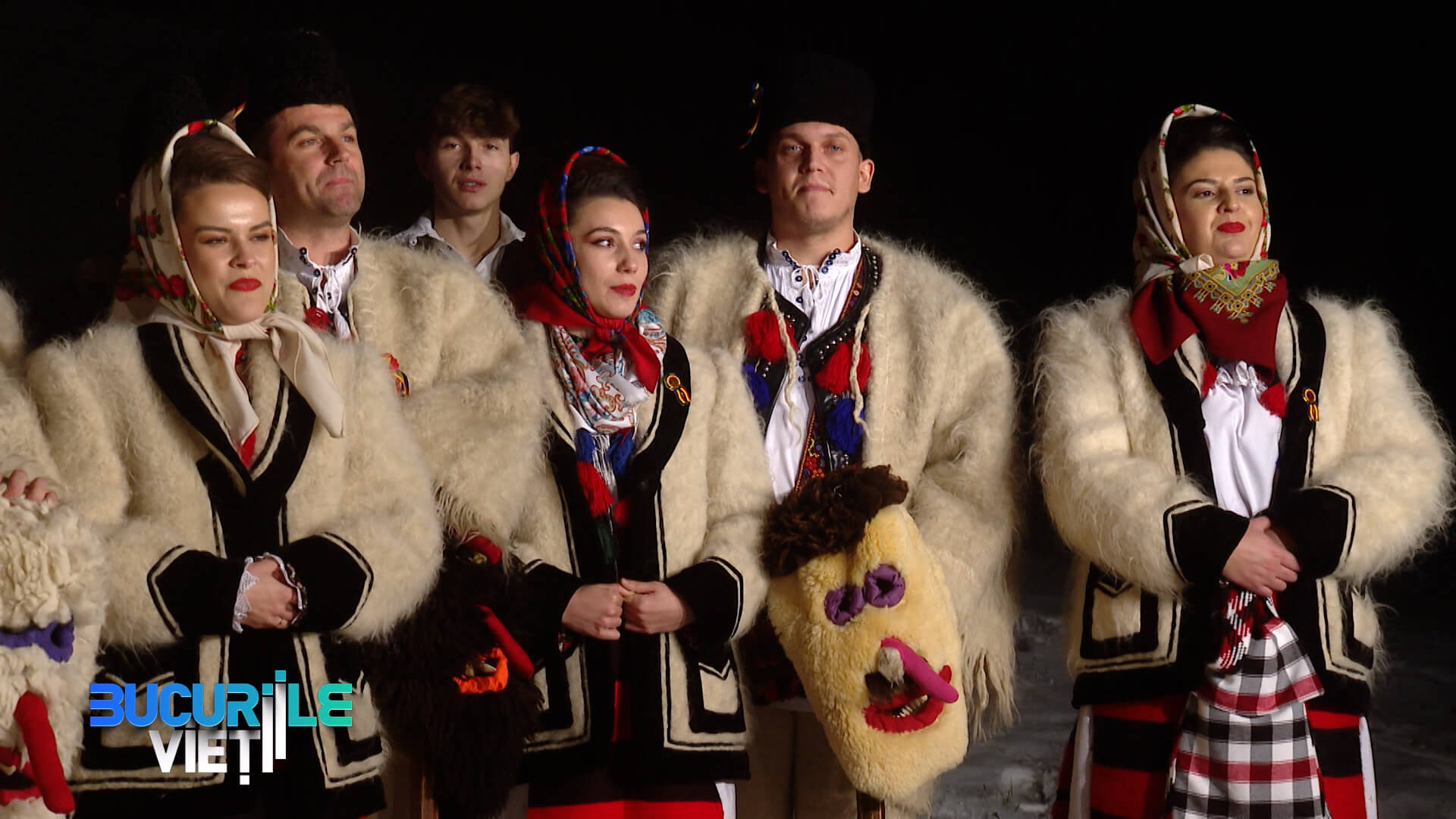 Tradiții de Anul Nou la Cavnic - TRINITAS TV