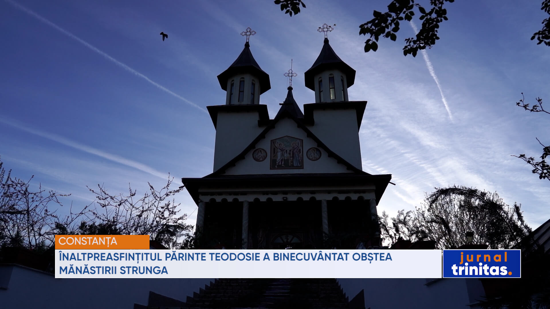 Înaltpreasfințitul Părinte Teodosie a binecuvântat obștea Mănăstirii ...