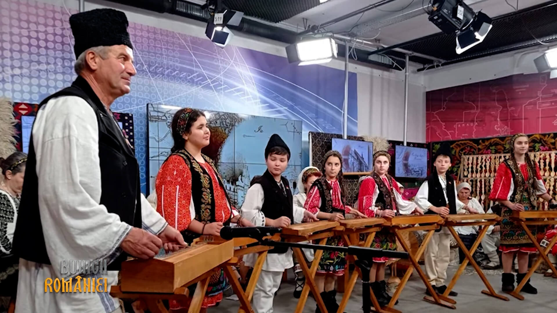 Țitera - un tezaur dăruit de meșterul Tică Constantin - TRINITAS TV