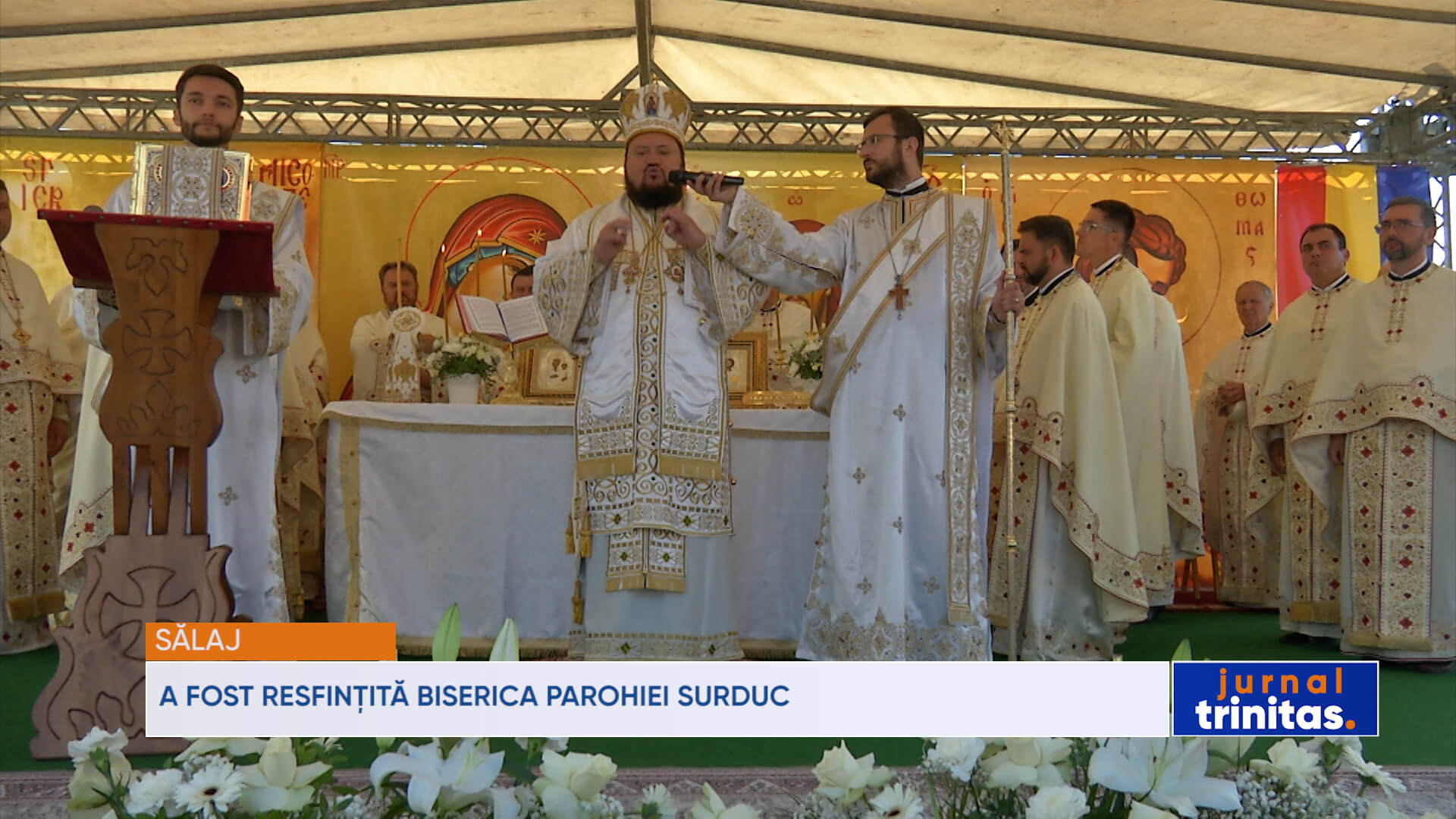 A fost resfințită Biserica Parohiei Surduc - TRINITAS TV