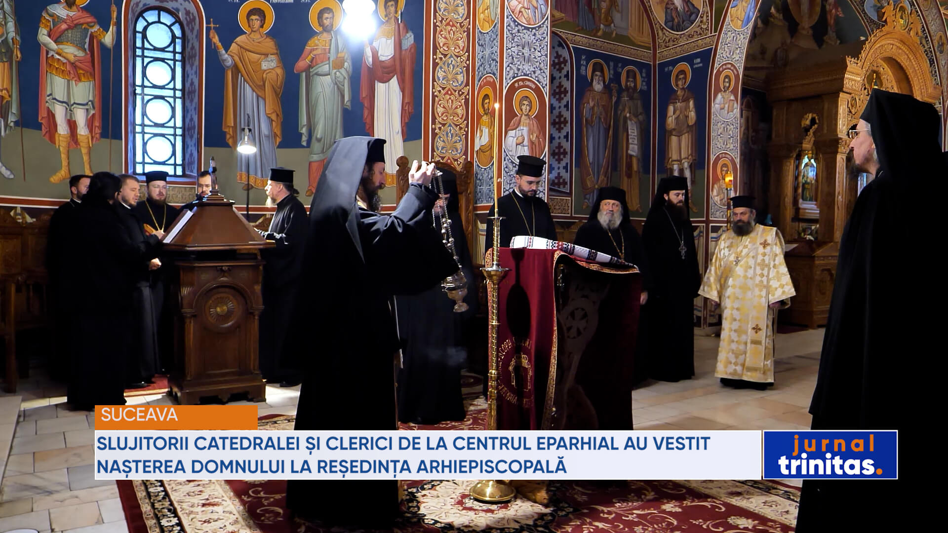 Slujitorii Catedralei și clerici de la Centrul eparhial au vestit Nașterea Domnului la Reședința ...