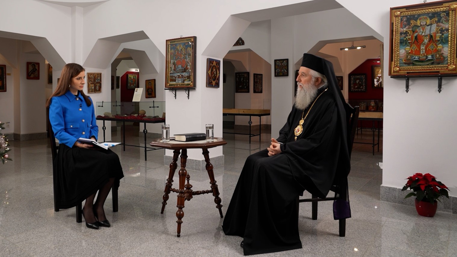 Nașterea Domnului: să ne minunăm cu mintea și să ne bucurăm cu inima ...